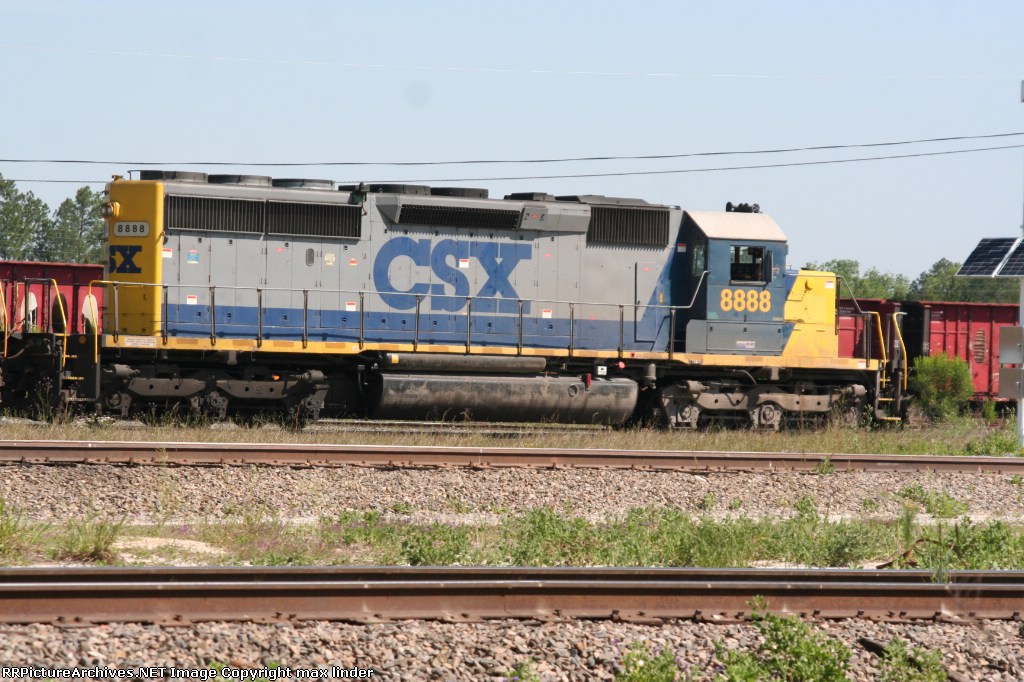 CSX 8888